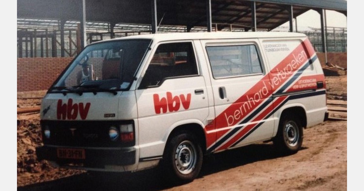 Met busje vol buizenverf langs de kassen